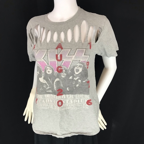 Kiss | Tops | Vintage Concert Tee 976 Kiss Authentic Anaheim California ...